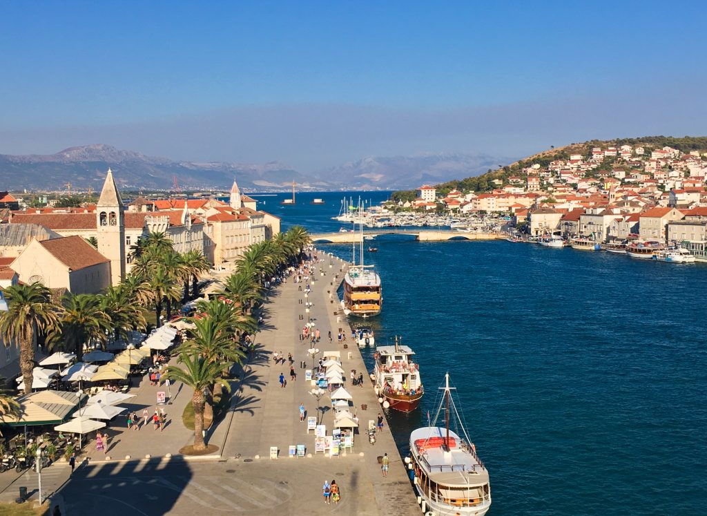 Travelogue | Hungary & The Balkan Coast – Eclectic Spark