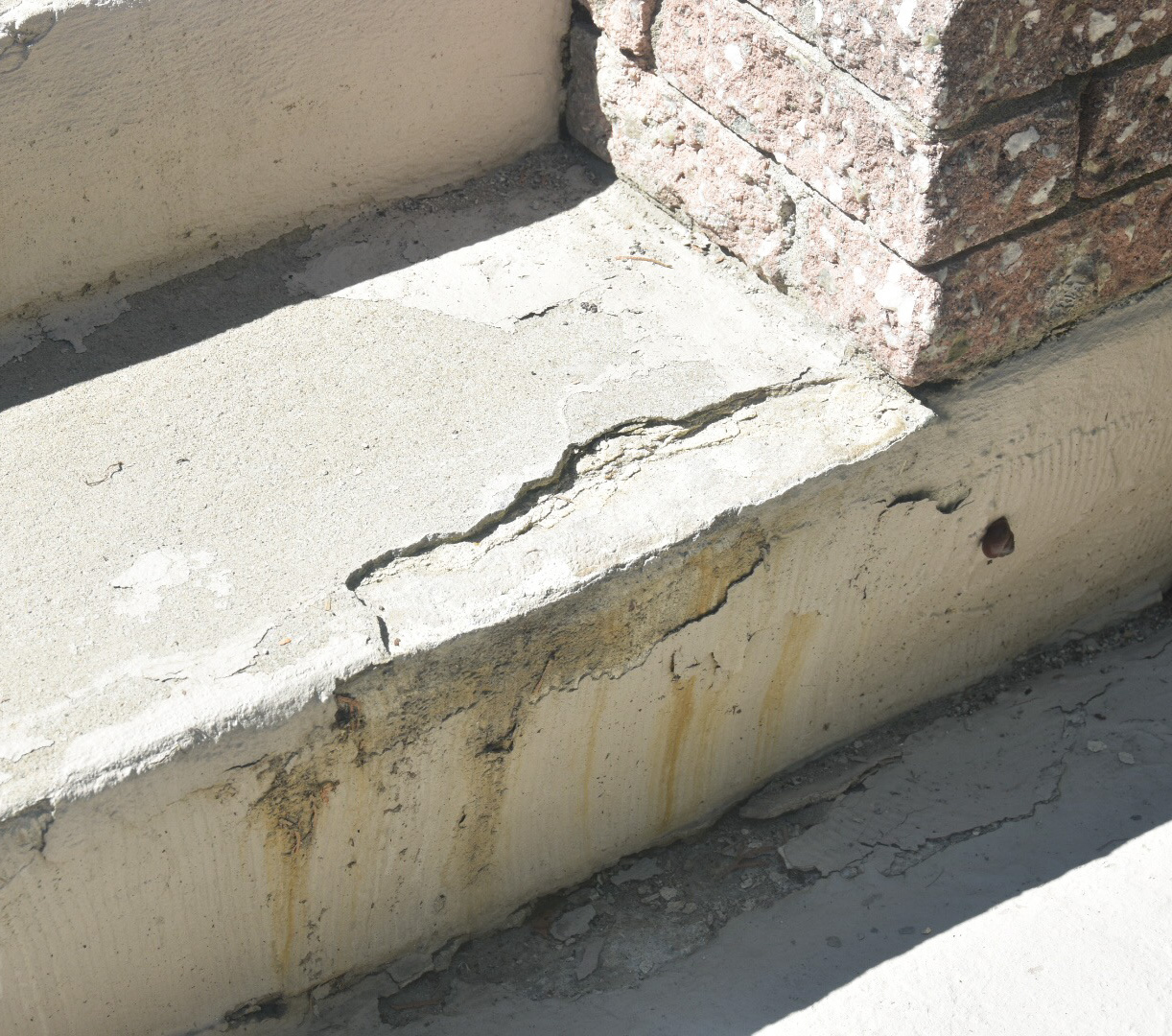 Fixing Front Steps Part II: Sanding, Concrete Repair and Textured Paint ...