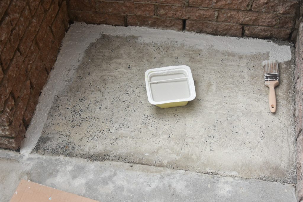 Fixing Front Steps Part II: Sanding, Concrete Repair and Textured Paint ...